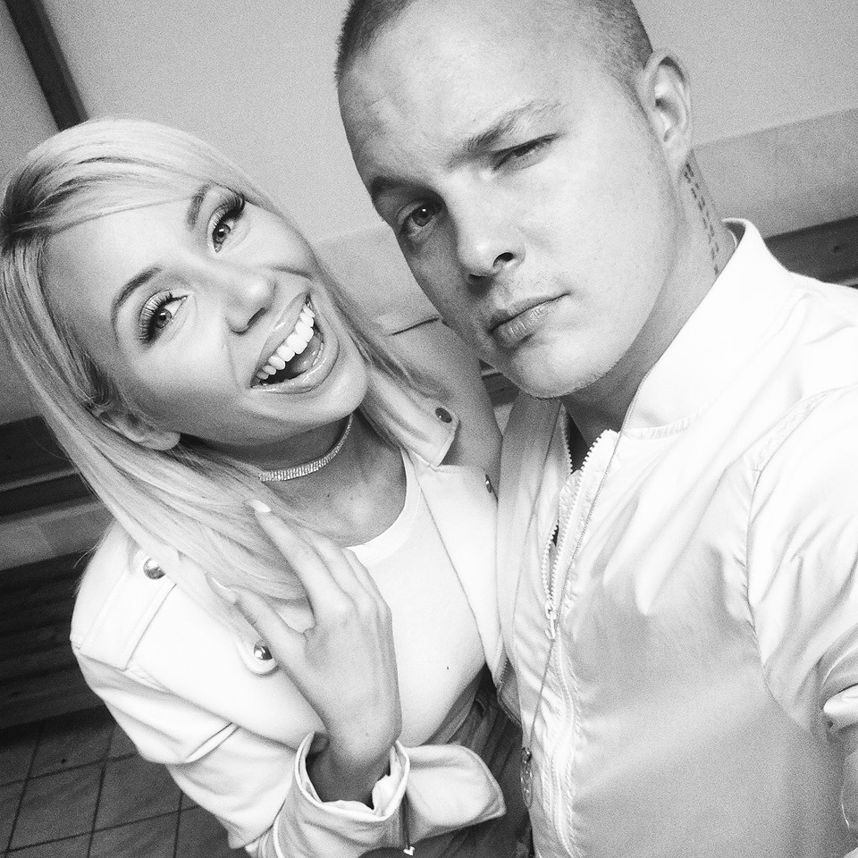 Miss Mood x Metzker Viktória - 21 - Premier nálunk az oldalon - Rap.hu